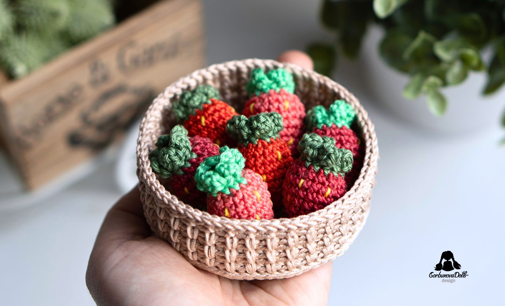 Free Crochet Strawberry Pattern – Easy Amigurumi